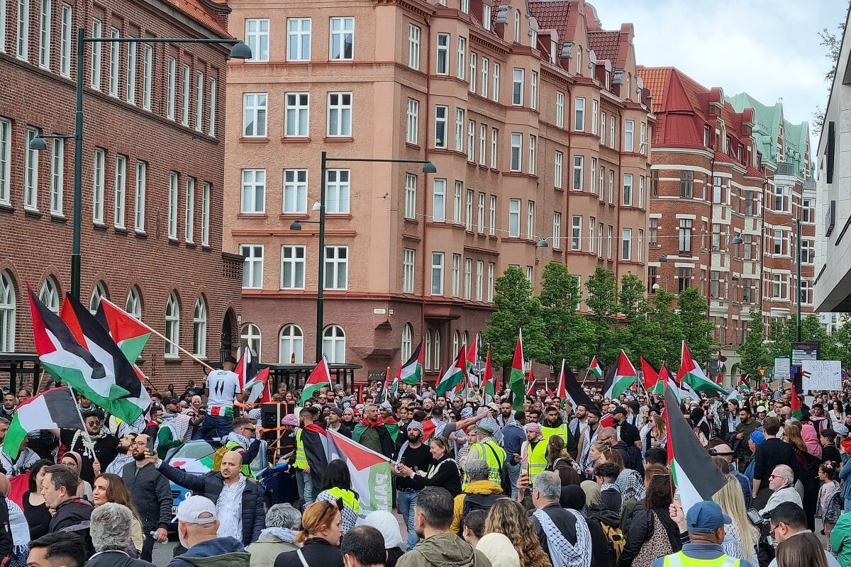 Hiljade ljudi protestuju zbog učešća Izraela na Eurosongu – Analiziraj.ba